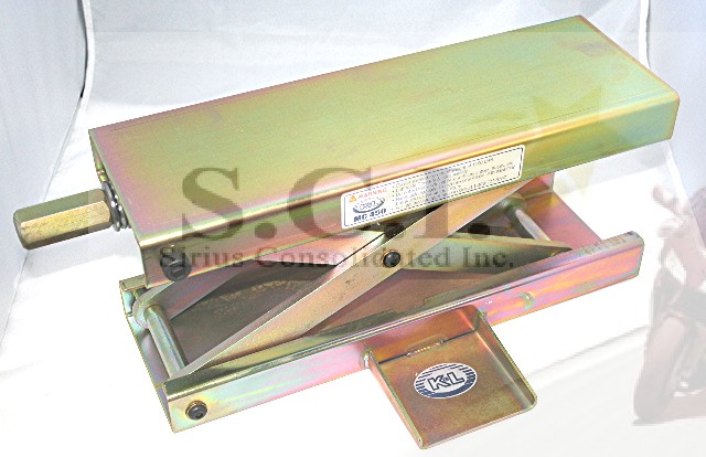 K & L CENTER JACK MOTORCYCLE SCISSOR JACK CYCLE MC450